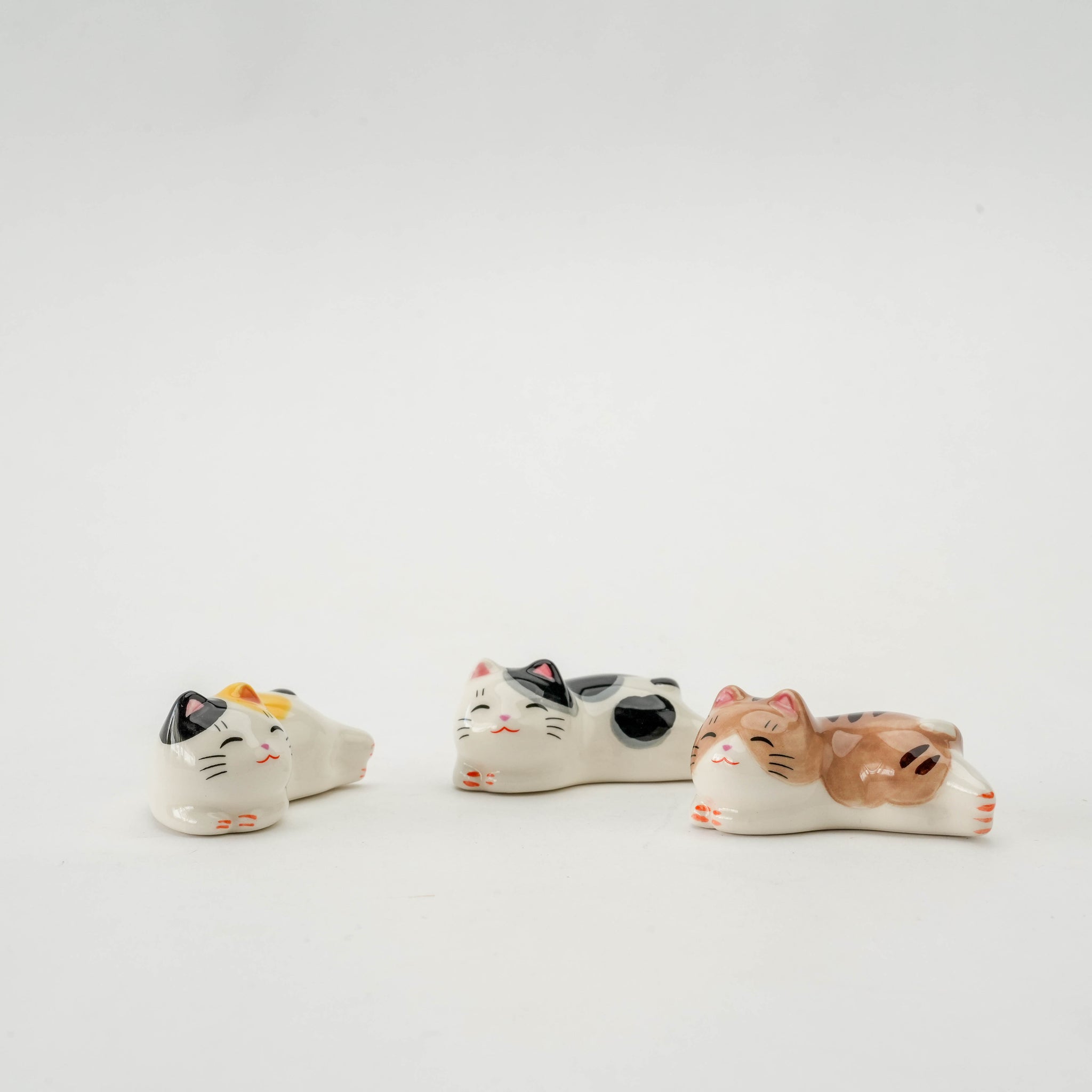 Yakushigama Cat Chopstick Rest Set - Chopstick Rest | Ceramic Cats